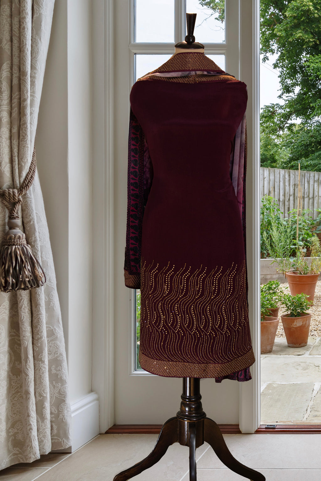Maroon Crepe Swarovski Suit – Manjini